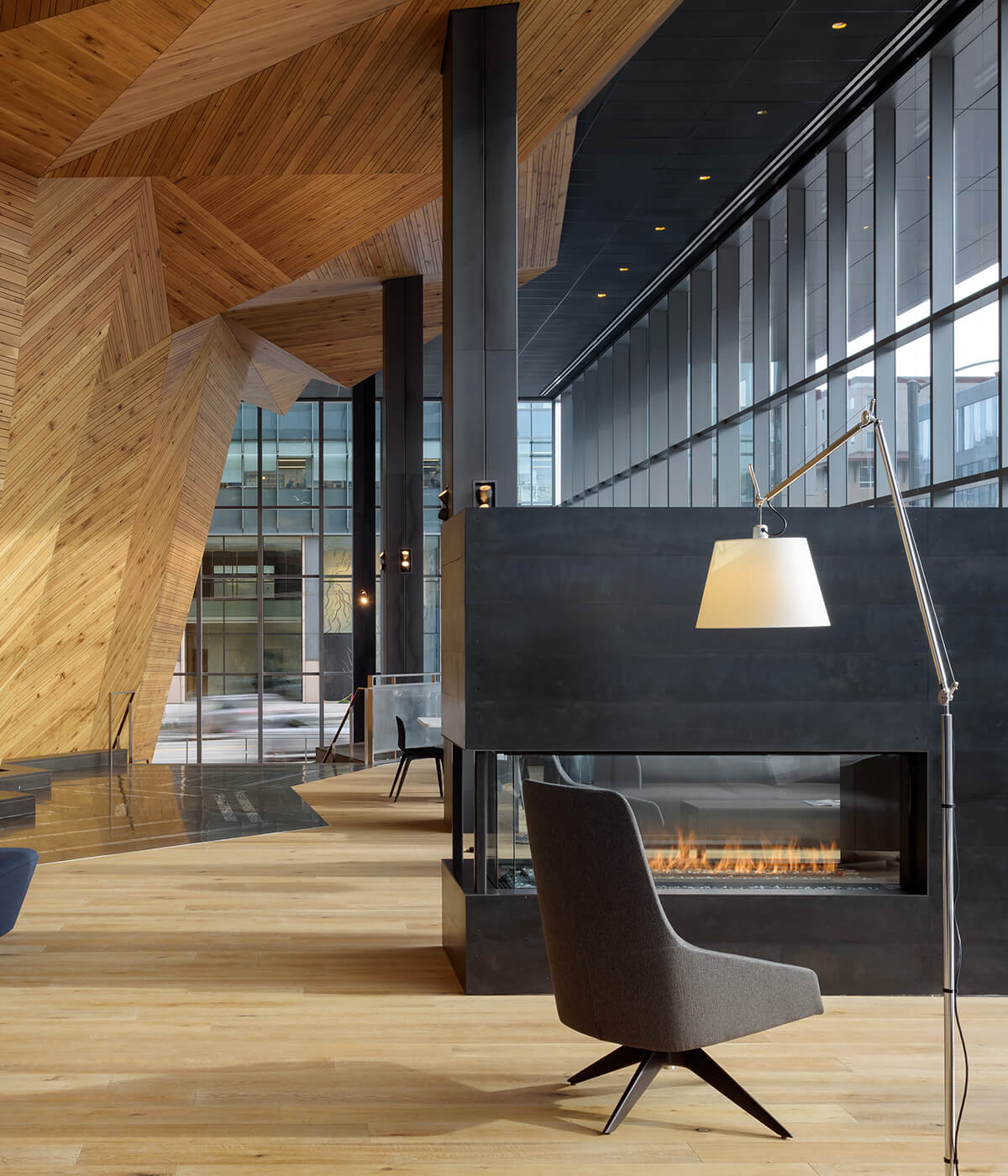 Custom Commercial 3-Way Modern Pier Gas Fireplace | C620PFC